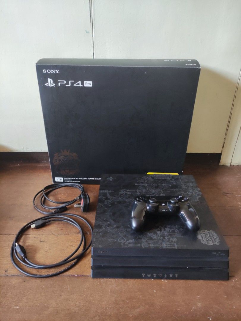 Kingdom Hearts limited ed PS4 Pro 1TB, Video Gaming, Video Game ...
