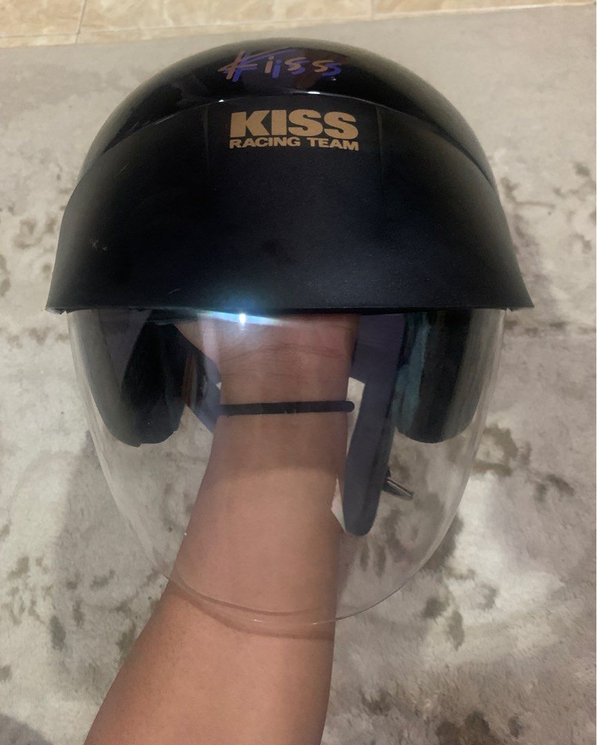 Kiss helmet | saiz S | RM190, Motorbikes on Carousell