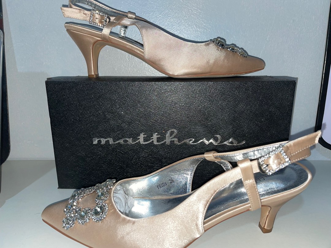 MATTHEWS|| BEIGE HEELS, Women's Fashion, Footwear, Heels on Carousell