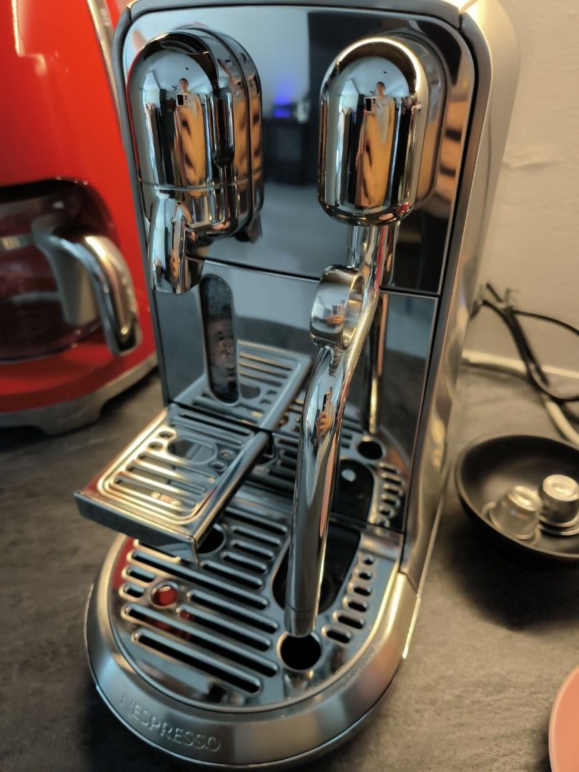 Nespresso Creatista Plus, TV & Home Appliances, Kitchen Appliances ...