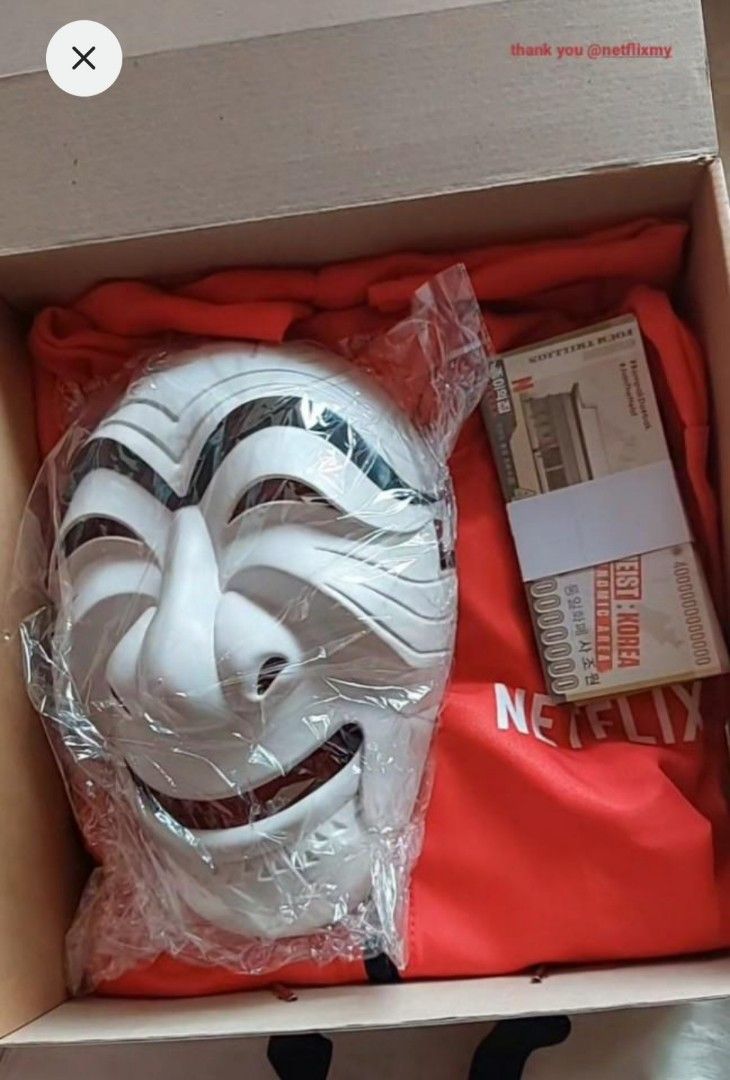 Netflix Money Heist Korea Set, Hobbies & Toys, Collectibles ...