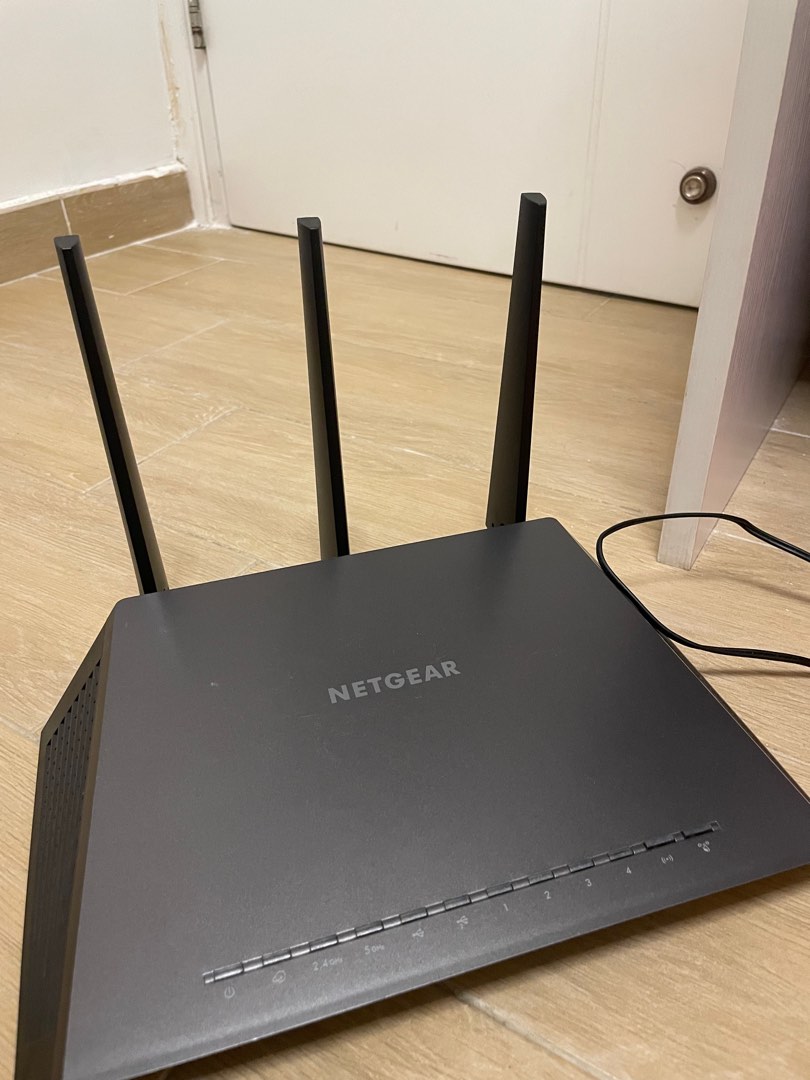 NETGEAR Nighthawk AC1900 Smart Wifi Router Model:R7000, 電腦＆科技, 電腦周邊及配件, Wifi及上網相關產品 - Carousell