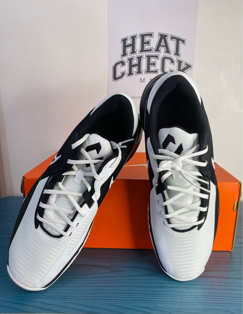 Nike Precision 6 "Panda", Men's Fashion, Footwear, Sneakers on Carousell