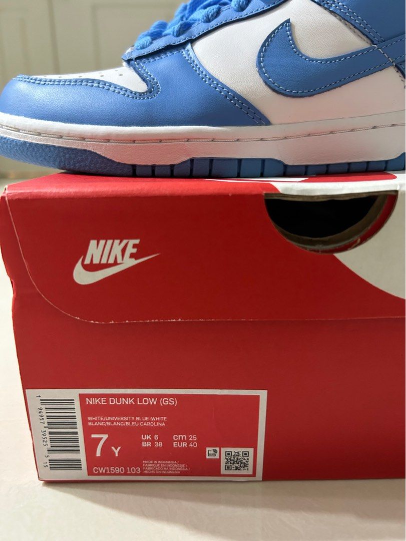 Nike UNC Dunk Low, Men's Fashion, Footwear, Sneakers on Carousell
