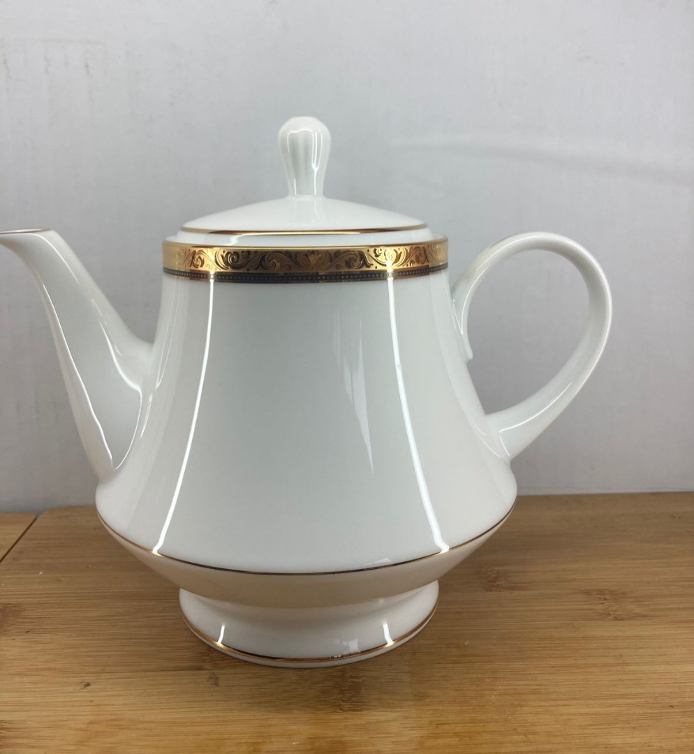 Noritake Regent Gold Tea Pot, Furniture & Home Living, Kitchenware ...
