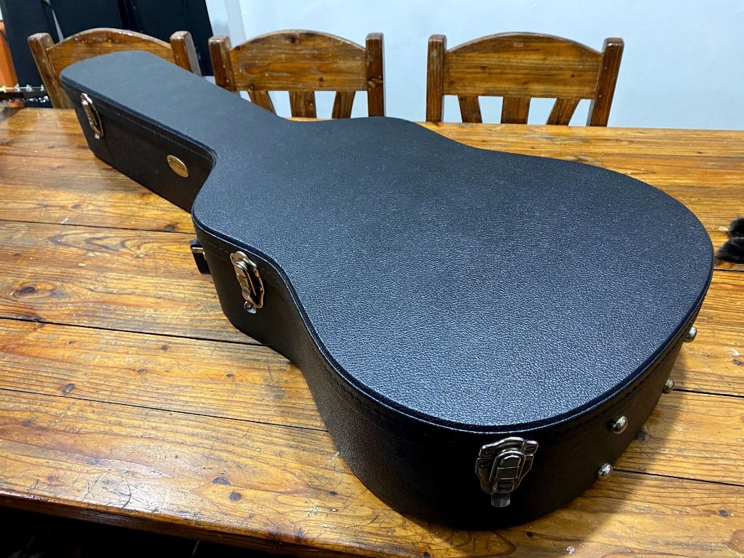 Original Martin Guitar Case, Hobbies & Toys, Music & Media, Music ...