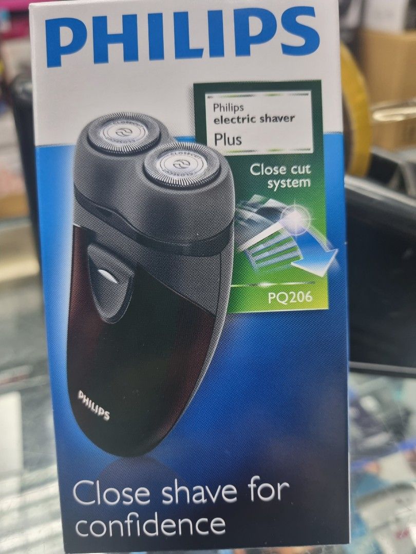 PHILIPS BATTERY OPERATED SHAVER, Beauty & Personal Care, Men's Grooming ...
