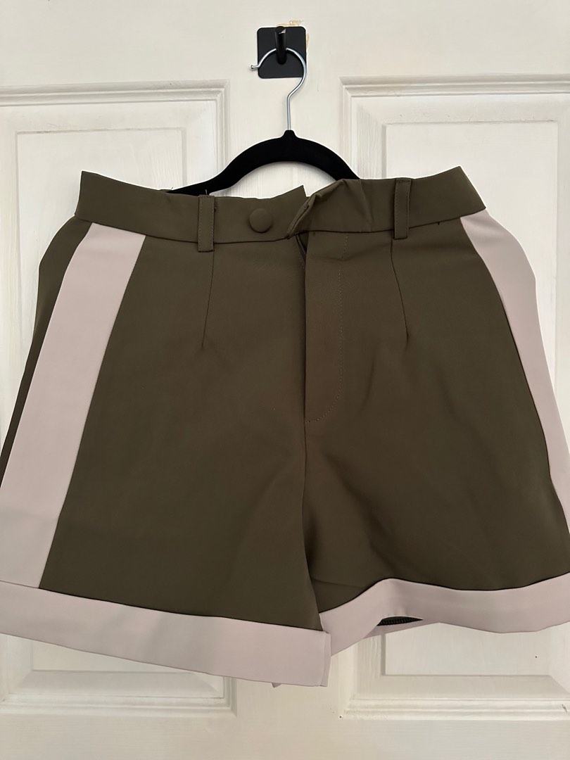 Prom Thong Shorts Bangkok, Women's Fashion, Bottoms, Shorts on Carousell