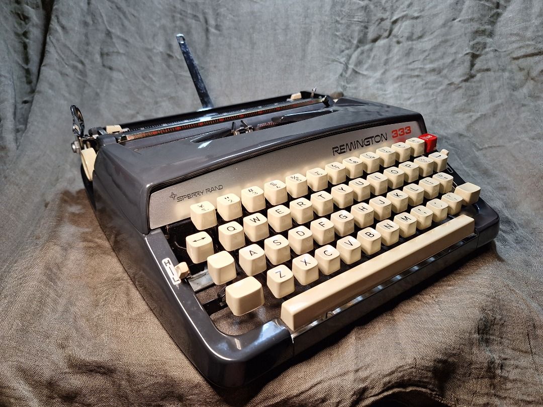 [ RESERVED ] Remington 333 Ultra portable typewriter by Brother Japan ...