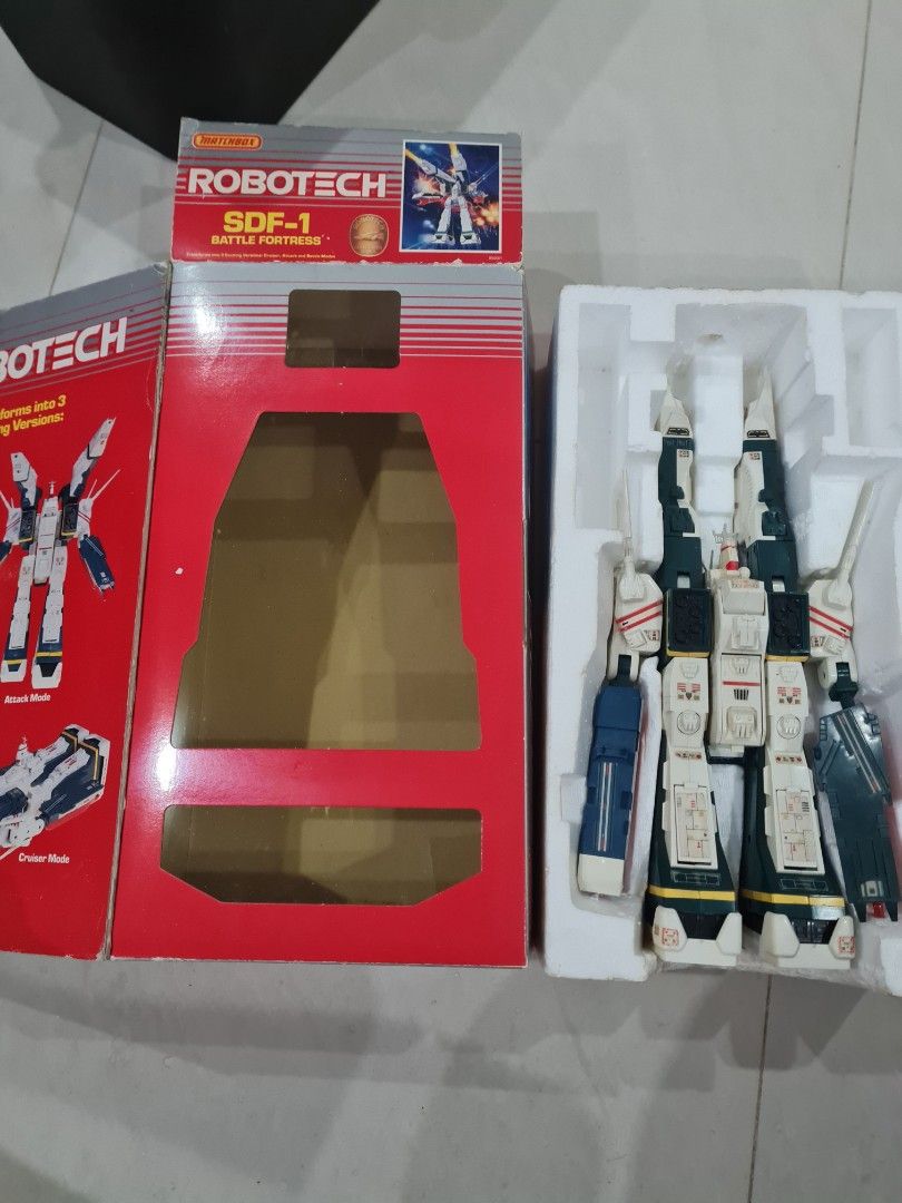 Vintage Robotech matchbox sdf-1, Hobbies & Toys, Toys & Games on Carousell
