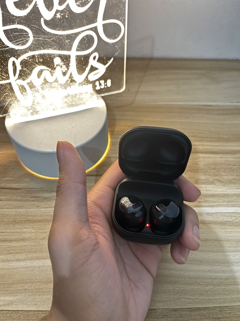 Samsung Earbuds SM-R190, Audio, Earphones on Carousell