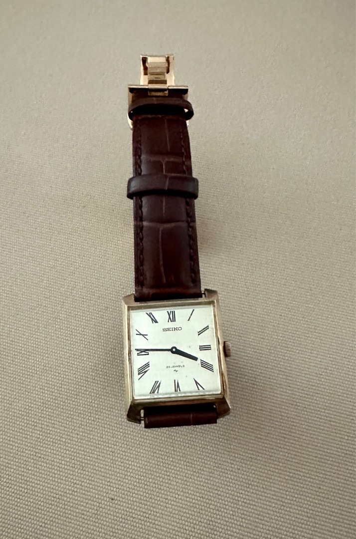 Seiko 24 Jewel movement, Luxury, Watches on Carousell