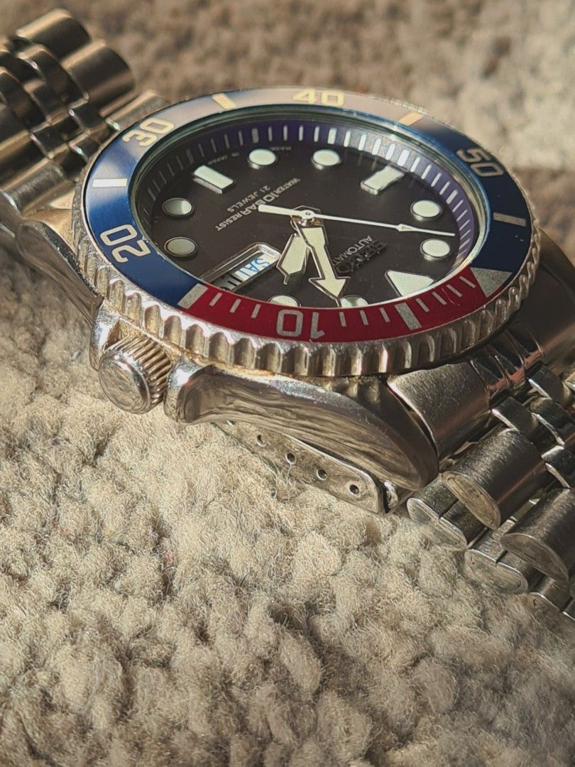 Seiko Pepsi SKX033, Luxury, Watches on Carousell