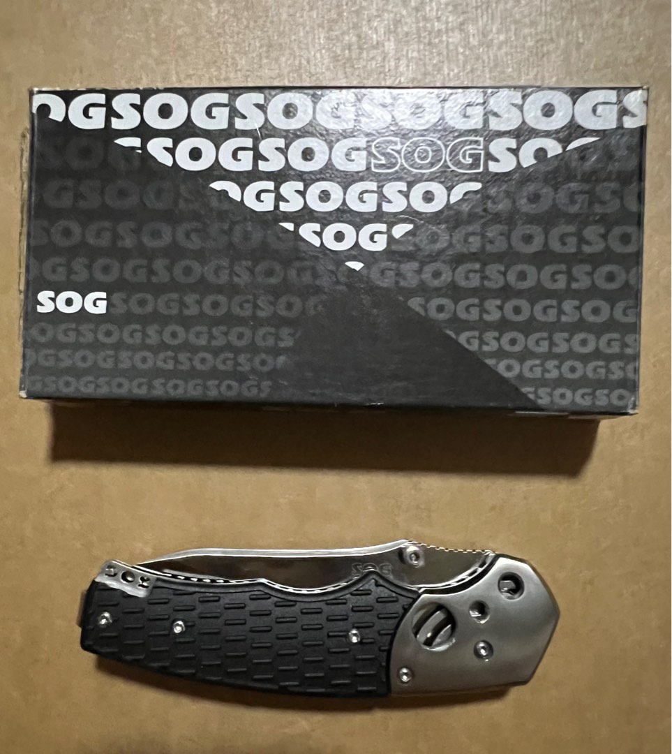 SOG Pendulum (Discontinued) Made in Japan, Sports Equipment, Hiking ...