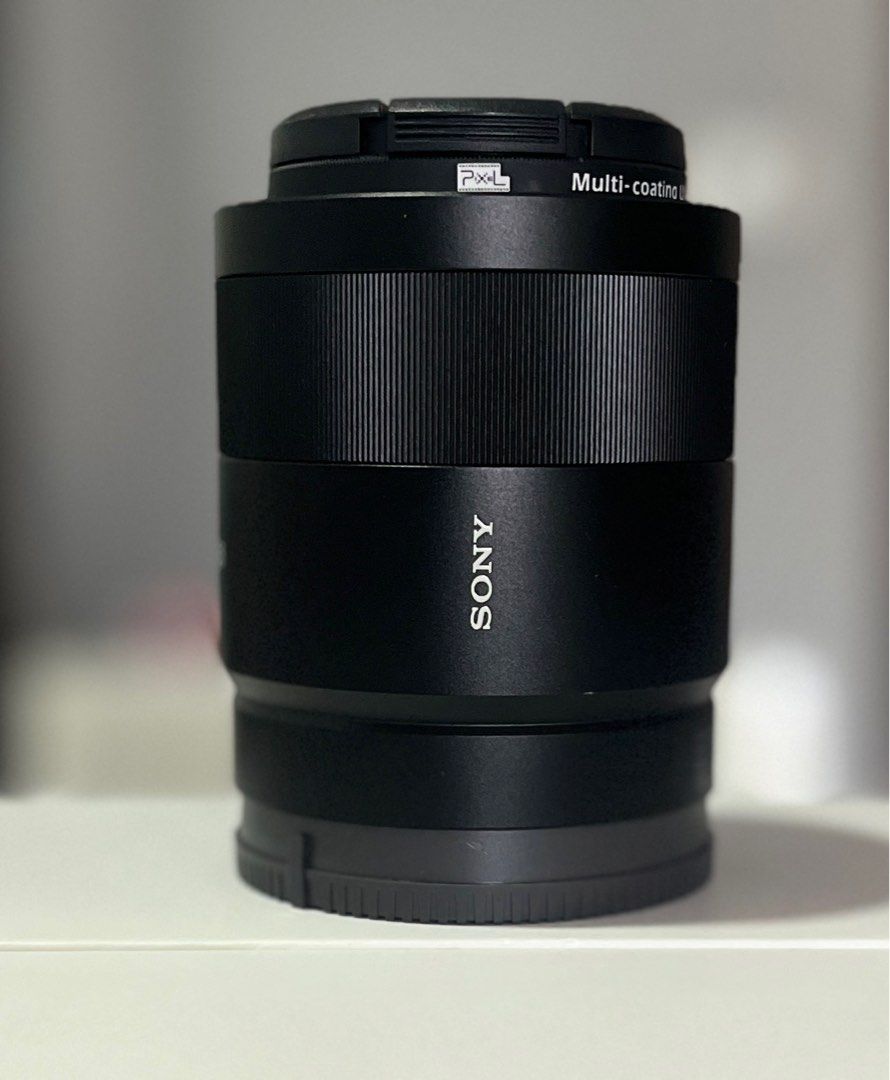 Sony 55mm F1.8 (Zeiss ), Photography, Lens & Kits on Carousell