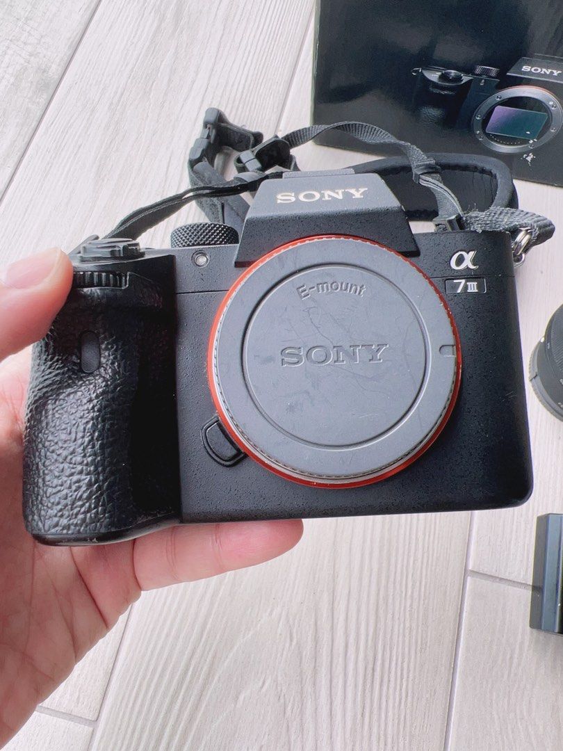 Sony Alpha 7 III (A7 III, A7-3) camera with kit lens 28-70mm ...