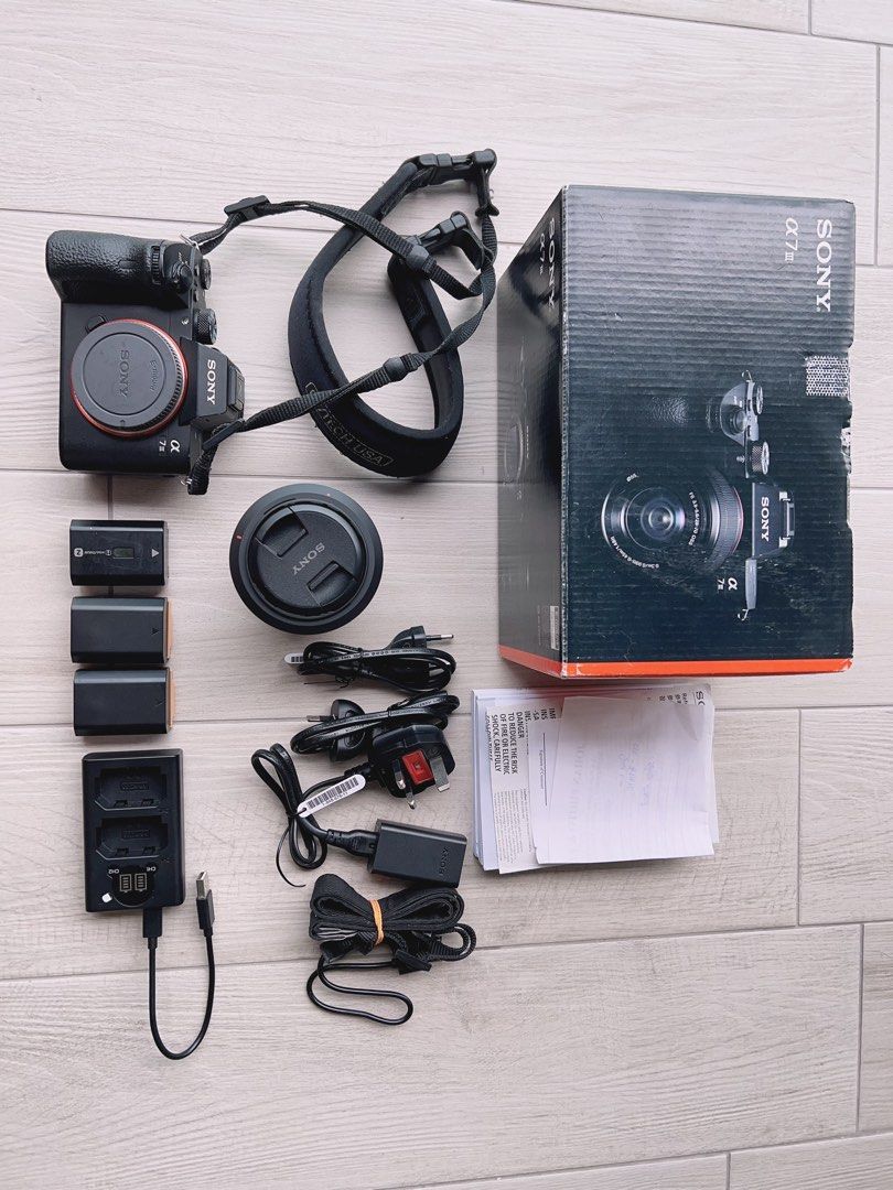 Sony Alpha 7 III (A7 III, A7-3) camera with kit lens 28-70mm ...