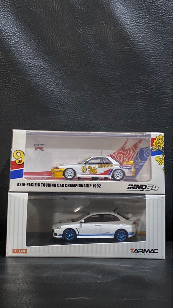 Tarmac r32 evo x and inno64 r32 asia pacific touring, Hobbies & Toys ...
