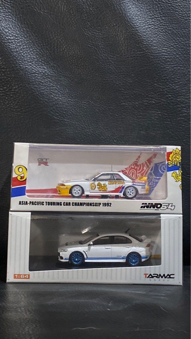 Tarmac r32 evo x and inno64 r32 asia pacific touring, Hobbies & Toys ...