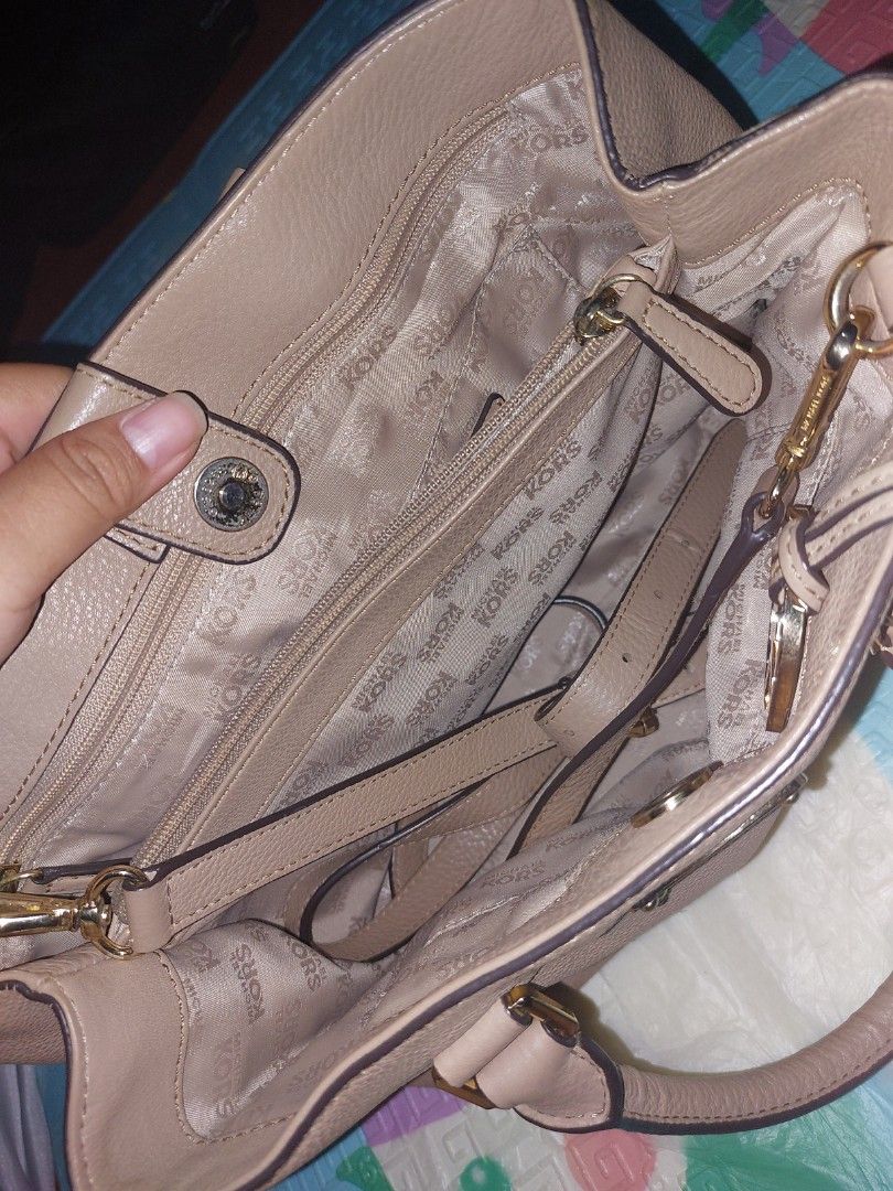 Tas MK original, Fesyen Wanita, Tas & Dompet di Carousell