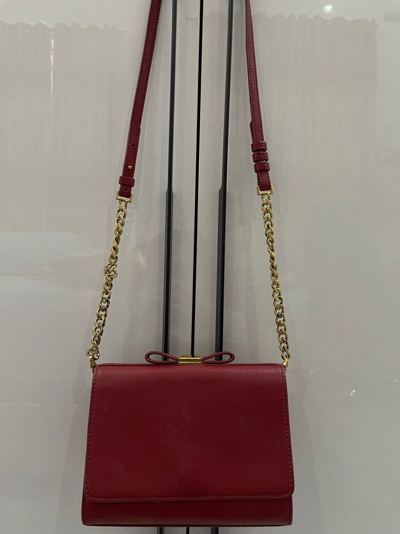 Tas ori Charles & Keith Maroon, Fesyen Wanita, Tas & Dompet di Carousell