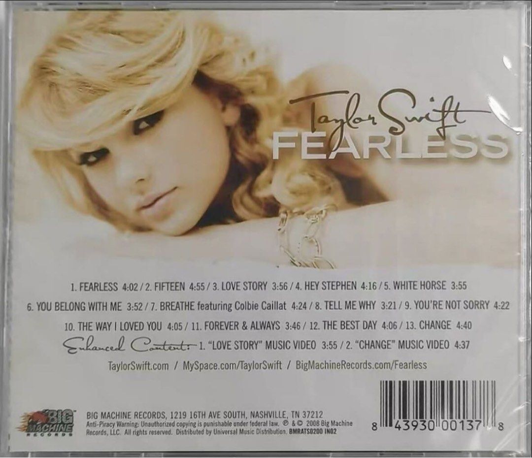 Taylor Swift: Fearless Deluxe CD + DVD Edition , Hobbies & Toys, Music ...