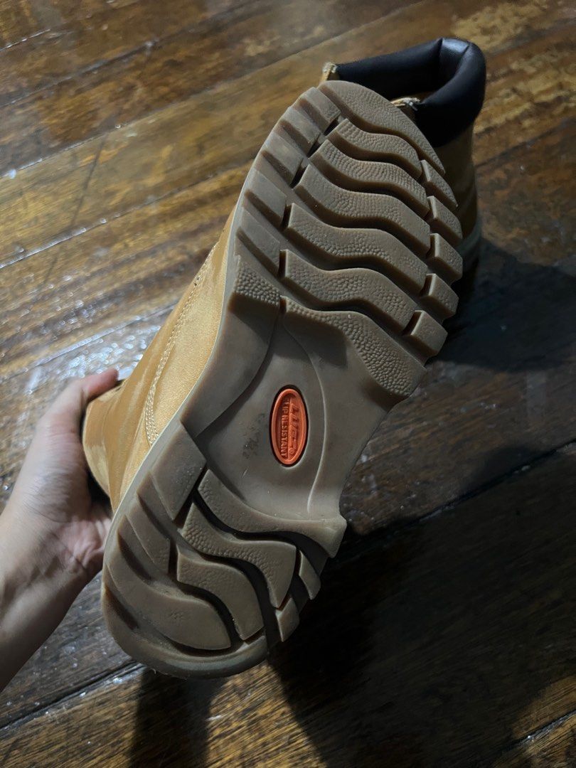 Timberland (LUGZ) Boots, Women's Fashion, Footwear, Boots on Carousell
