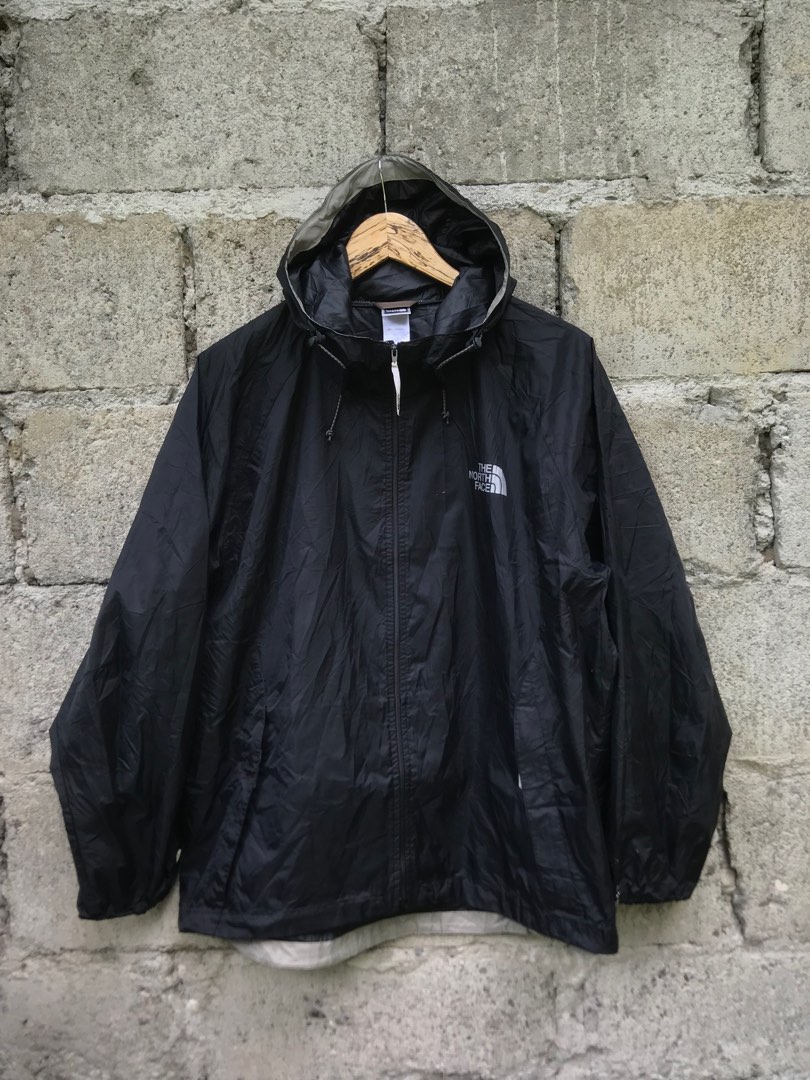 TNF WINDBREAKER, Men's Fashion, Coats, Jackets and Outerwear on Carousell