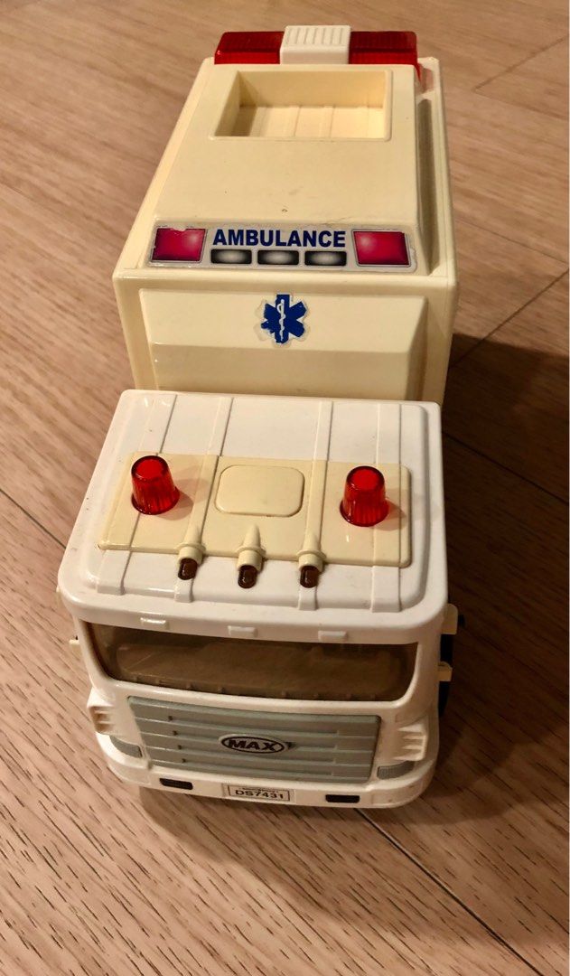 Toy Ambulance , Hobbies & Toys, Toys & Games on Carousell