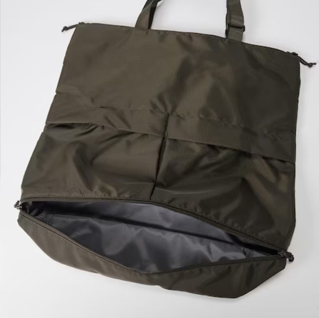 Uniqlo Utility 2WAY Bag in Olive colour, Men's Fashion, Bags, Backpacks ...