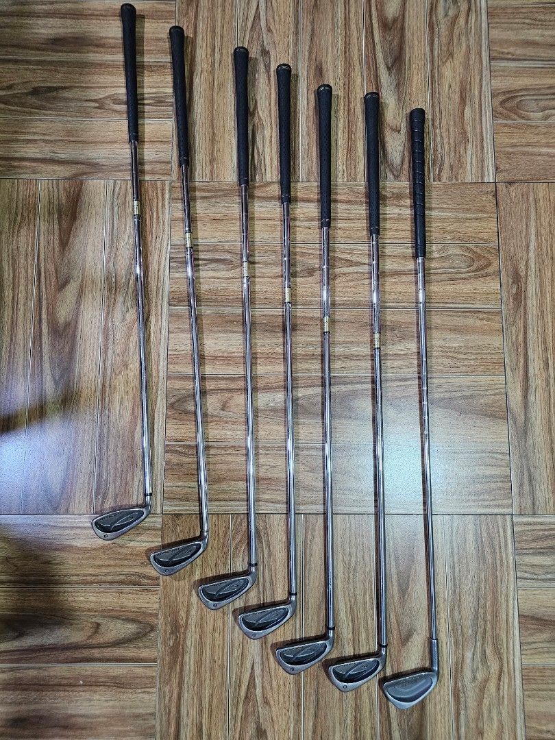 USED GOLF CLUBS, Sports Equipment, Sports & Games, Golf on Carousell