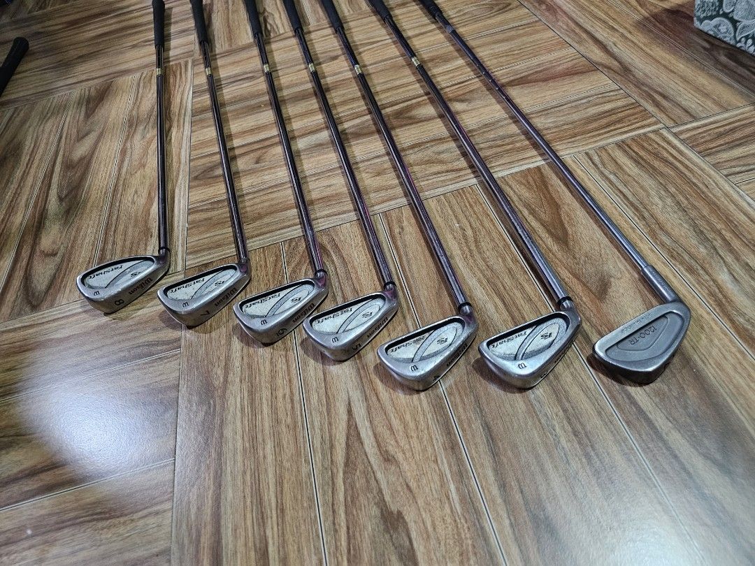 USED GOLF CLUBS, Sports Equipment, Sports & Games, Golf on Carousell