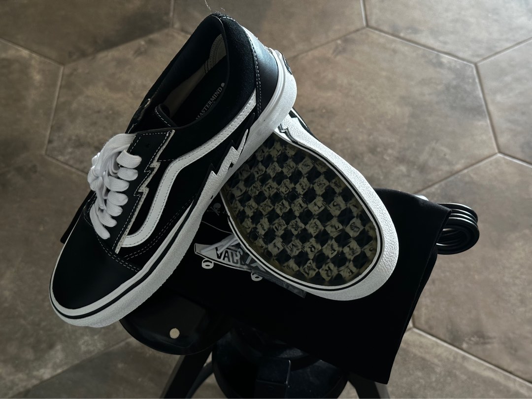 Vans old skool x Mastermind Japan, Men's Fashion, Footwear, Sneakers on ...