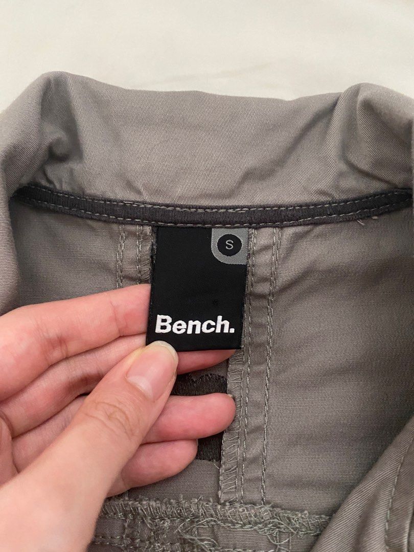 vintage bench cargo zip top, Women's Fashion, Tops, Shirts on Carousell