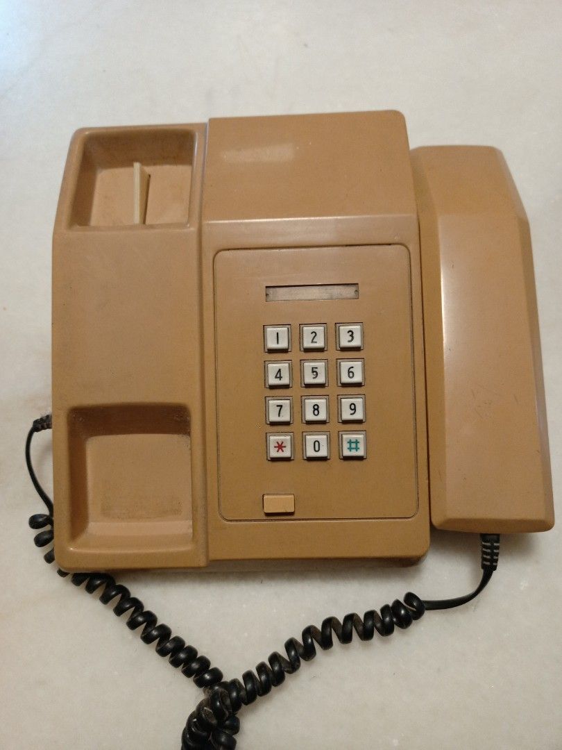 Vintage Telecom telephone, Hobbies & Toys, Memorabilia & Collectibles ...