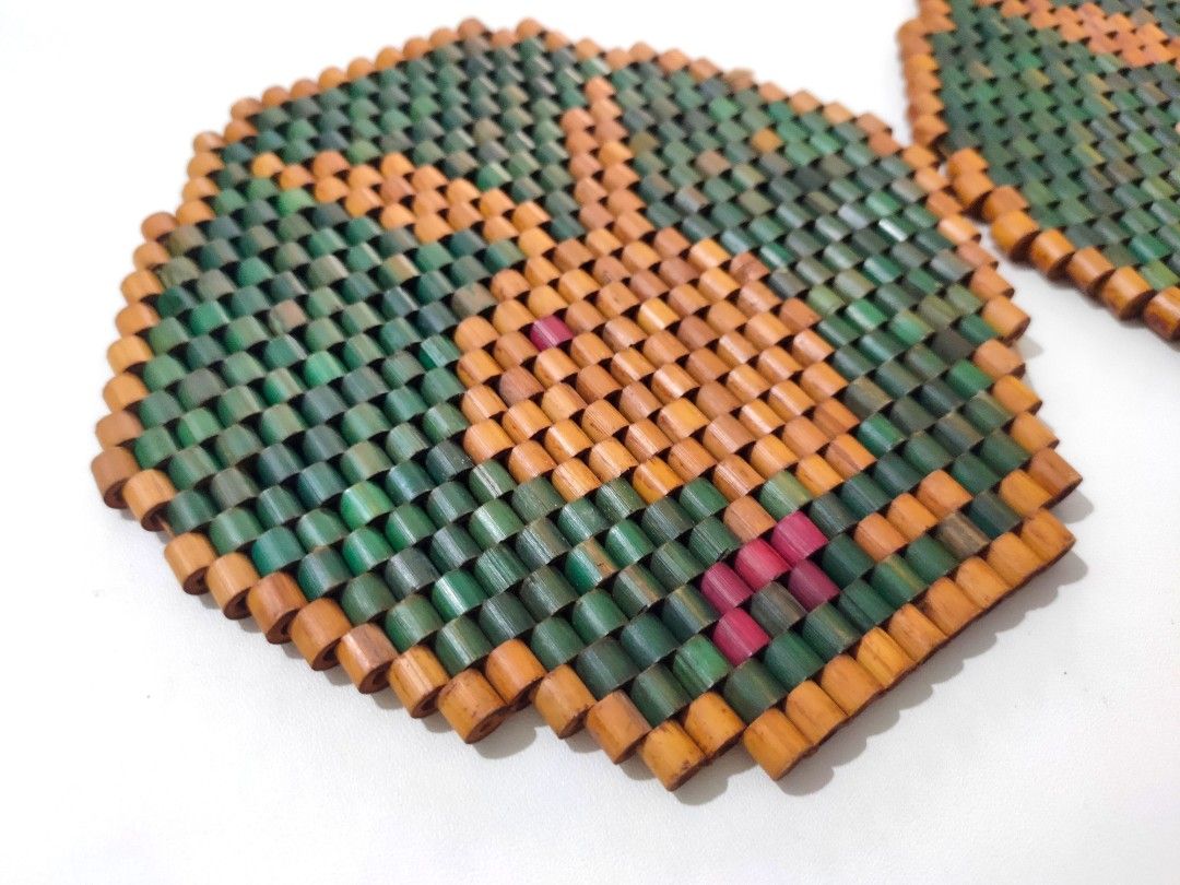 Vintage wooden bead trivet rabbit tatakan manik kayu jadul, Desain ...