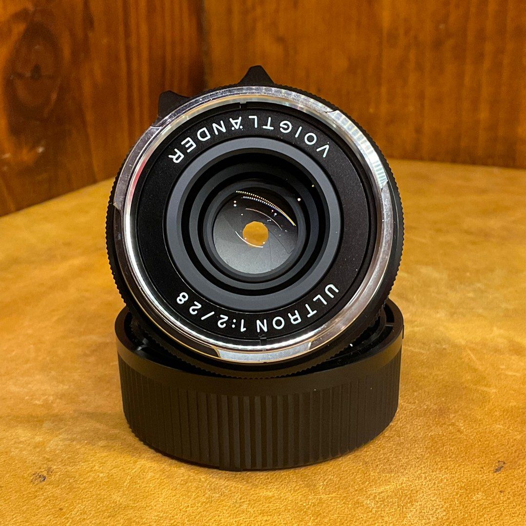 Voigtlander 28F2 w/box (7250186) I23, Photography, Lens & Kits on Carousell