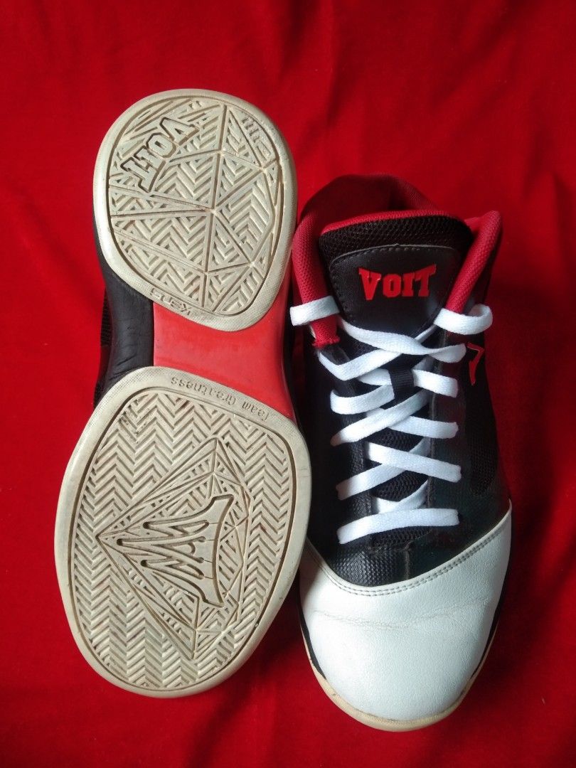 VOIT HIGH CUT, Men's Fashion, Footwear, Sneakers on Carousell