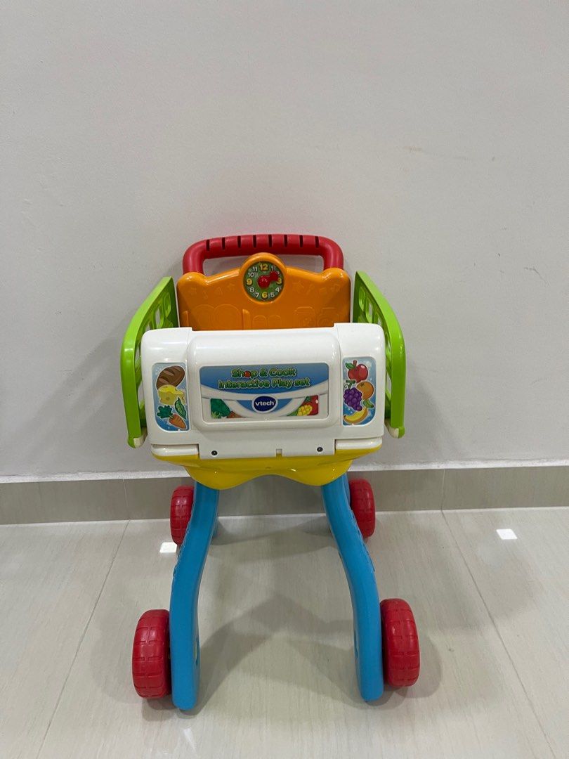 Vtech Baby Walker with kitchen set, Babies & Kids, Infant Playtime on ...
