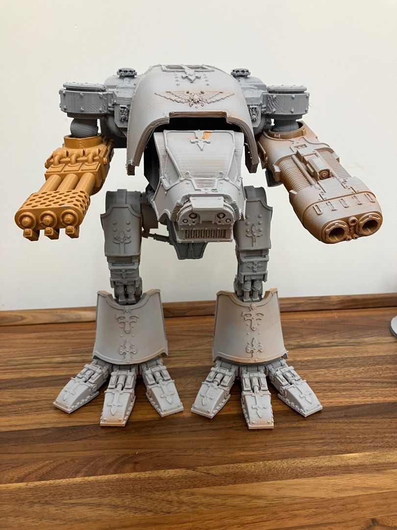 Warhound Titan 3d print Warhammer 40k, 興趣及遊戲, 玩具 & 遊戲類 - Carousell