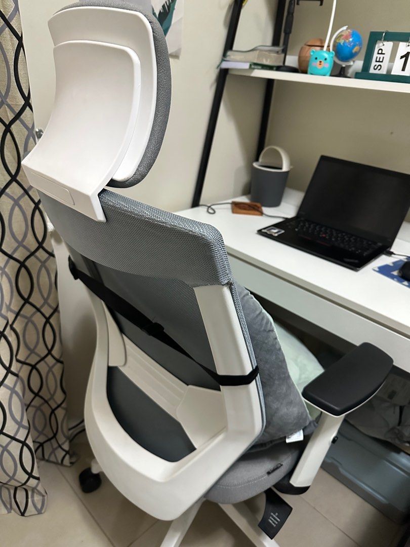 WFH setup desk and ergonomic chair set (Brand Ergohome), Furniture ...