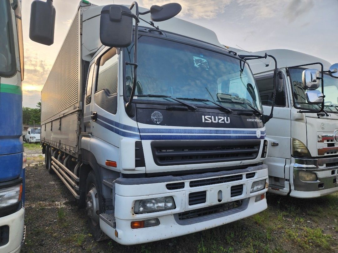 Wing van Isuzu gigamax 6wf1 32ft 2022 model, Special Vehicles, Heavy ...