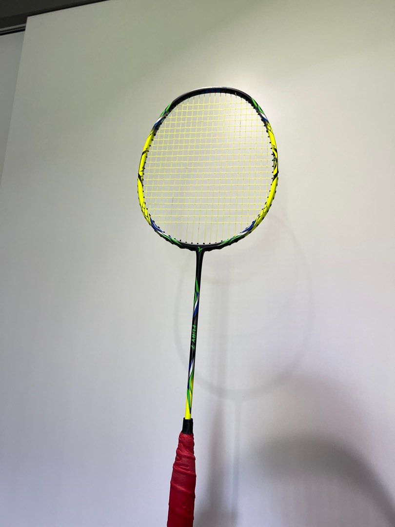 Badminton Racket: Young Fury 7, Sports Equipment, Sports & Games ...