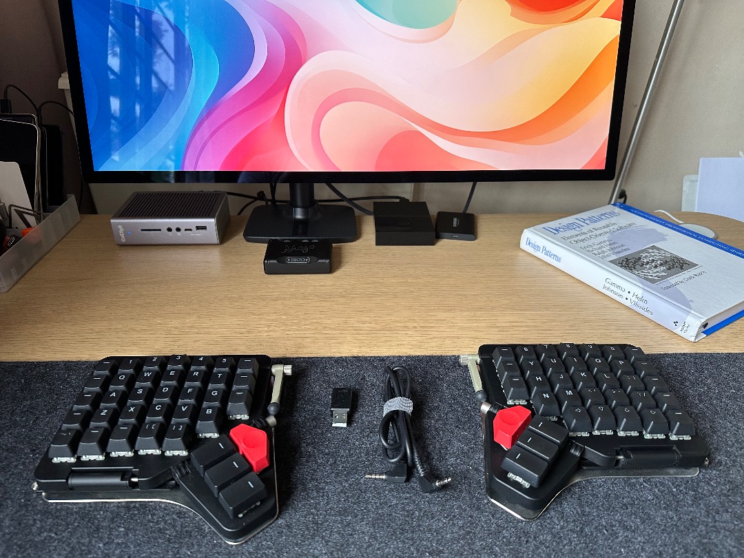 ZSA Moonlander Mark I + The Platform (Tenting Kit), Computers & Tech ...