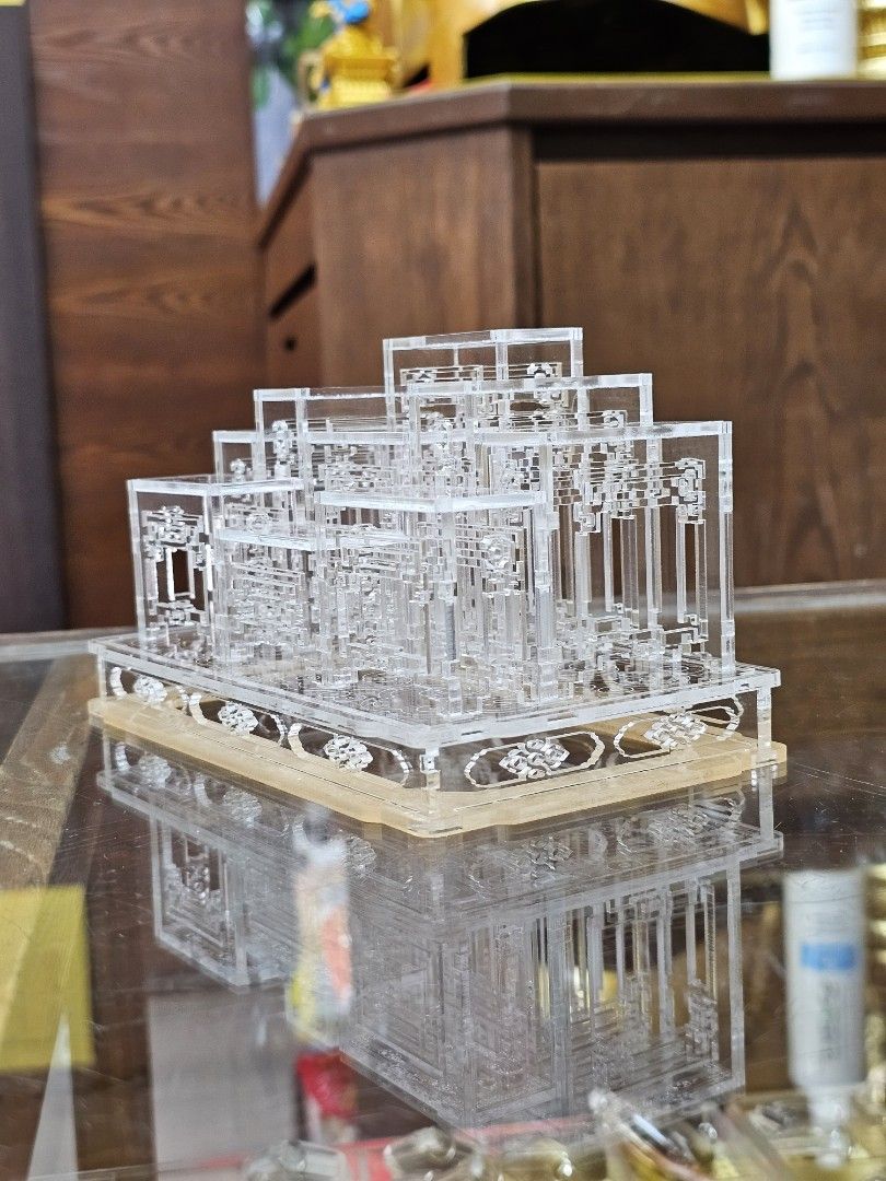 9 Step Acrylic Roop Lor Stand, Hobbies & Toys, Memorabilia ...