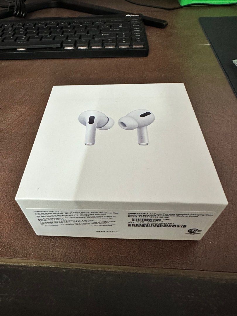 Apple AirPods Pro 1st Gen, Audio, Earphones on Carousell