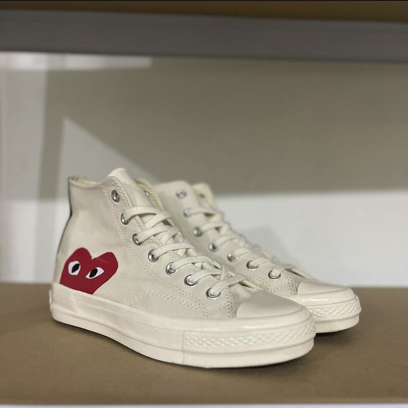 Authentic Converse X CDG Play, Women's Fashion, Footwear, Sneakers on ...