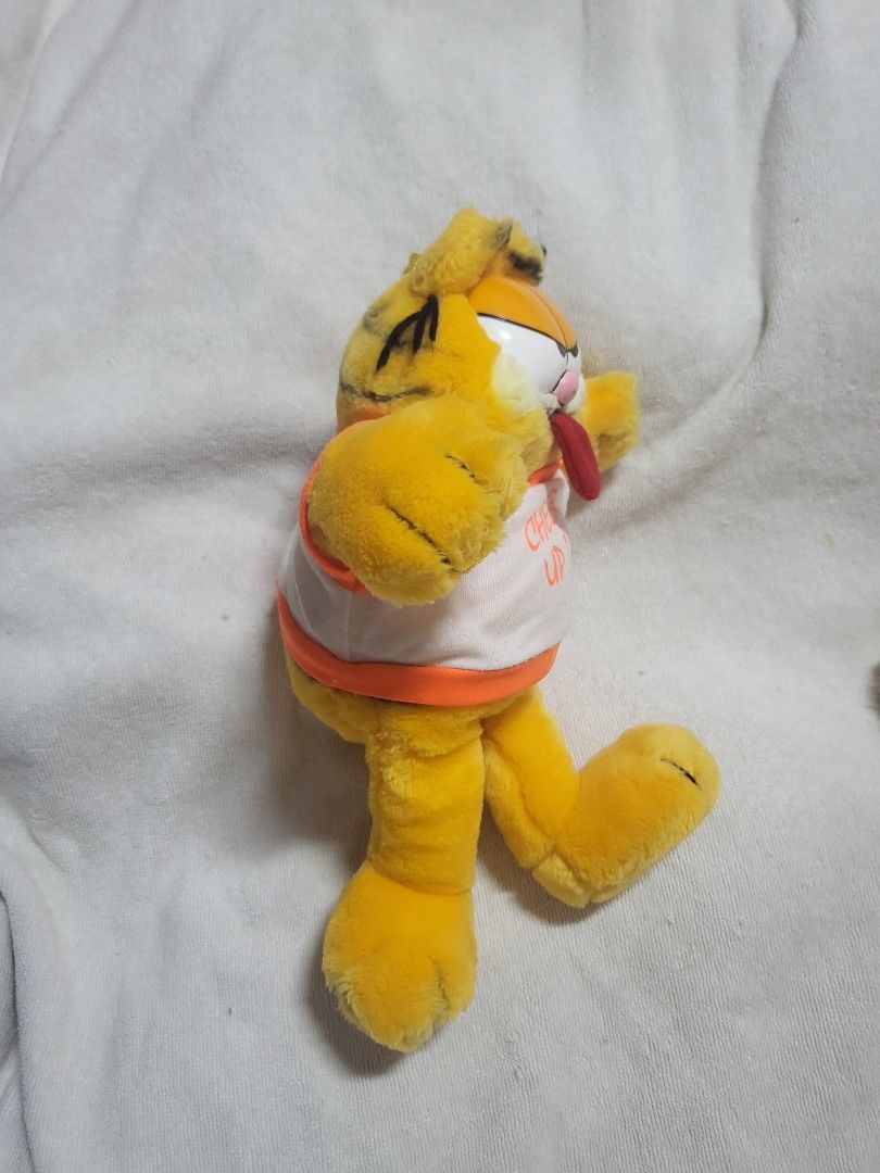 Authentic Vintage Garfield "Cheer Up !" Plush Soft Toy, Hobbies & Toys ...