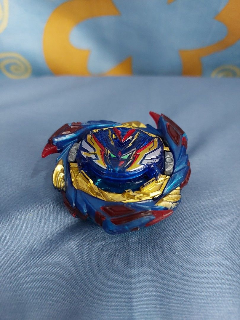 B-187 Savior Valkyrie(Salvage Valtryek), Hobbies & Toys, Toys & Games ...