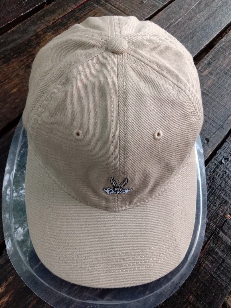 BUGS BUNNY CAP, Men's Fashion, Watches & Accessories, Cap & Hats on ...